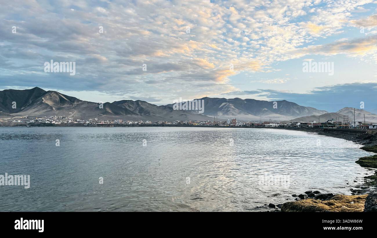 Calm Bay in pacific ocean with it's stunning mountain view in ...