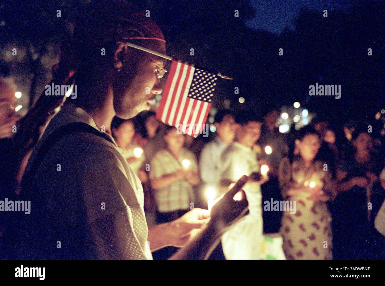 Sep 13, 2001; New York, NY, USA; New Yorkers pay their respects at a ...