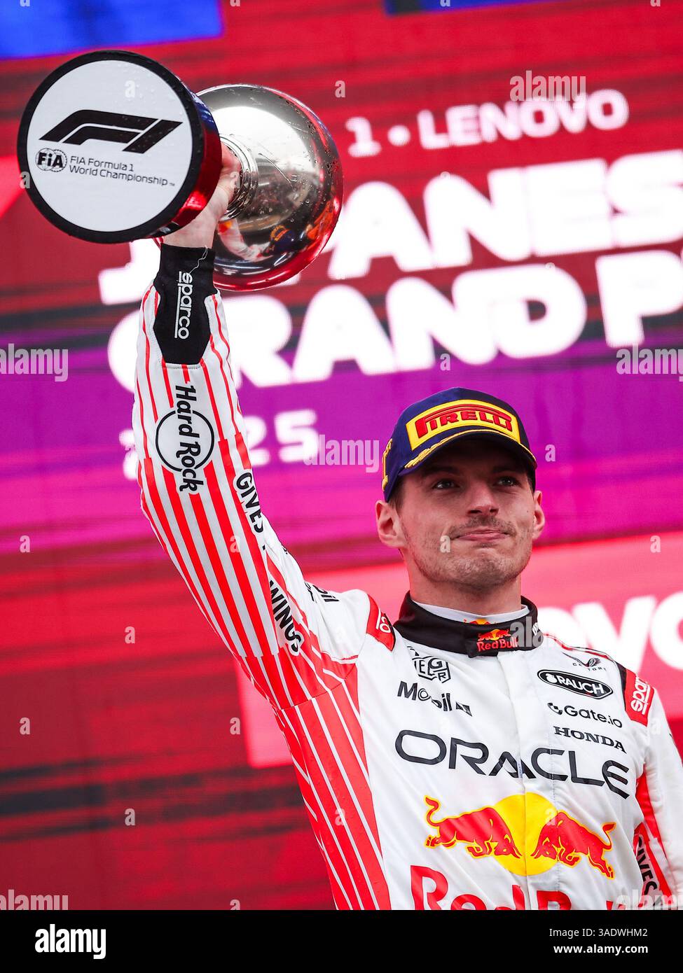 VERSTAPPEN Max (ned), Red Bull Racing RB21, portrait podium celebration ...
