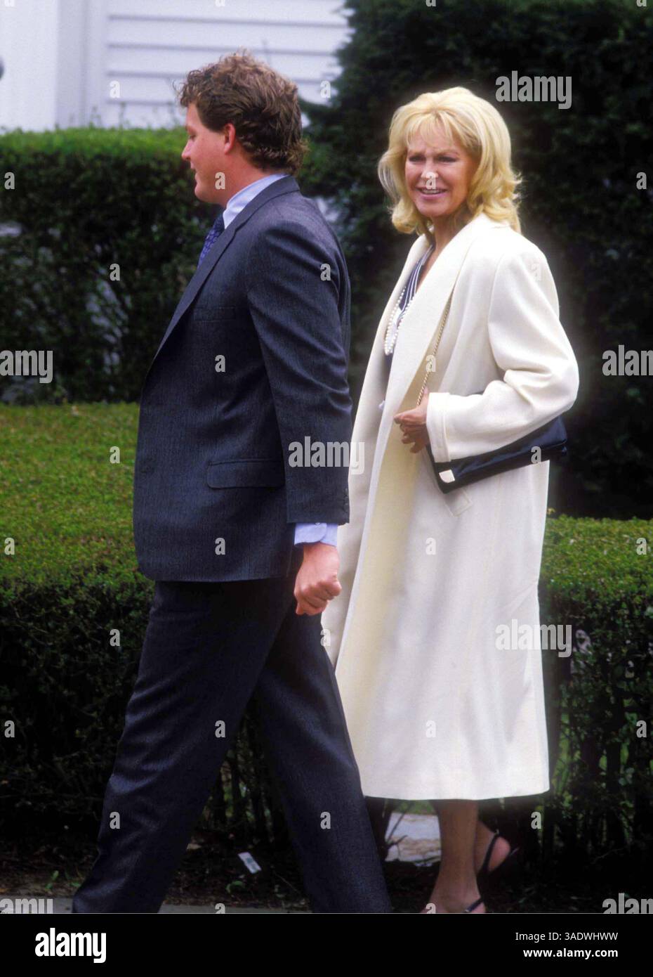WEDDING OF MARIA SHRIVER AND ARNOLD SCHWARZENEGGER 04/26/1986.PHOTO BY ...