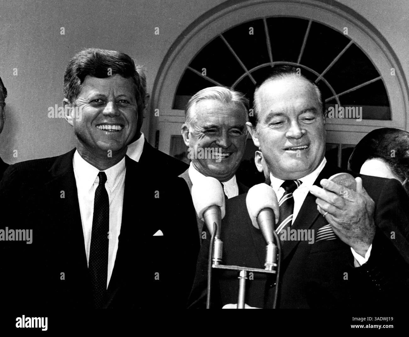 Peace recognition Black and White Stock Photos & Images - Alamy