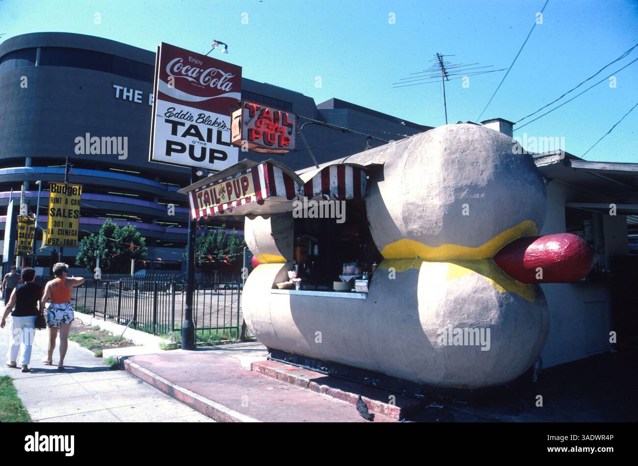 Jul 15, 1992; Los Angeles, CA, USA; The "Tail O' the Pup" hot dog stand ...