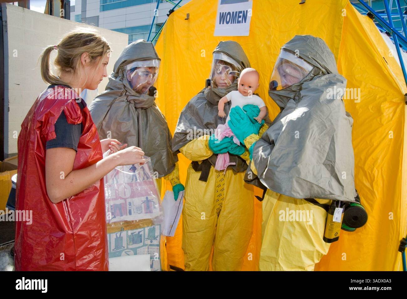 Wearing disposable emergency clothing hi-res stock photography and ...