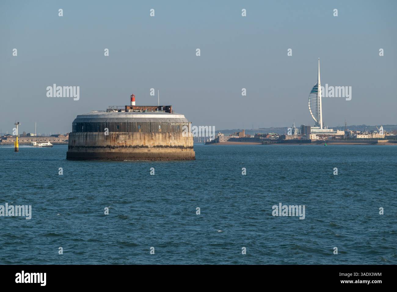Spitbank Fort off the coast of Portsmouth guarding the harbour, with ...