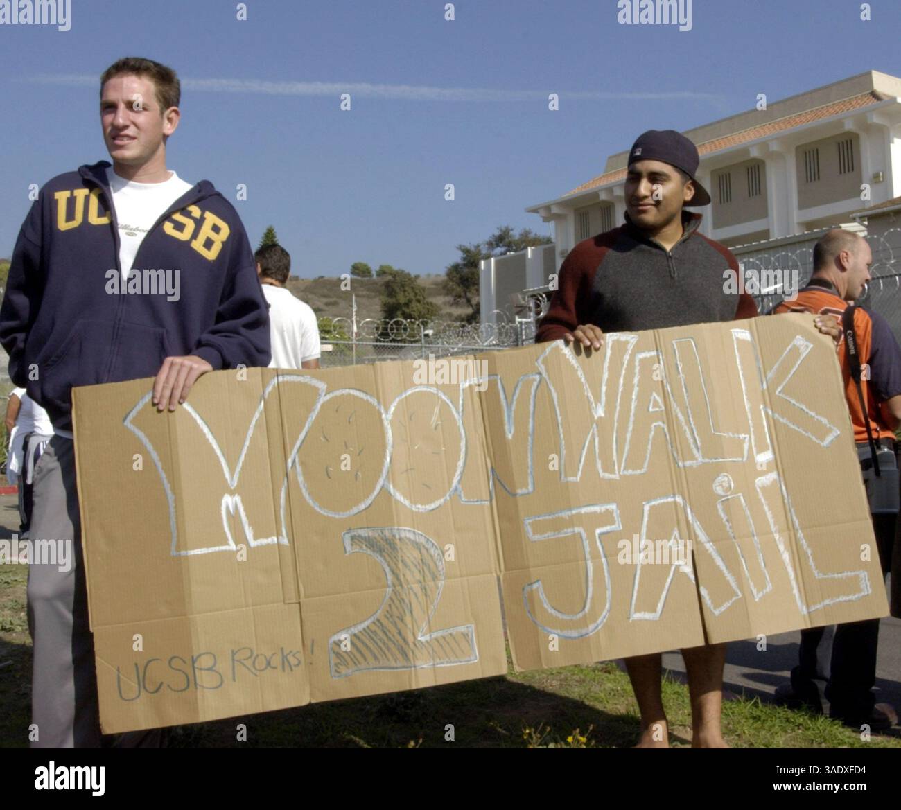 Nov 20, 2003; Las Vegas, NV, USA; CESAR MENDOZA, 22, (R) and NEIL ...