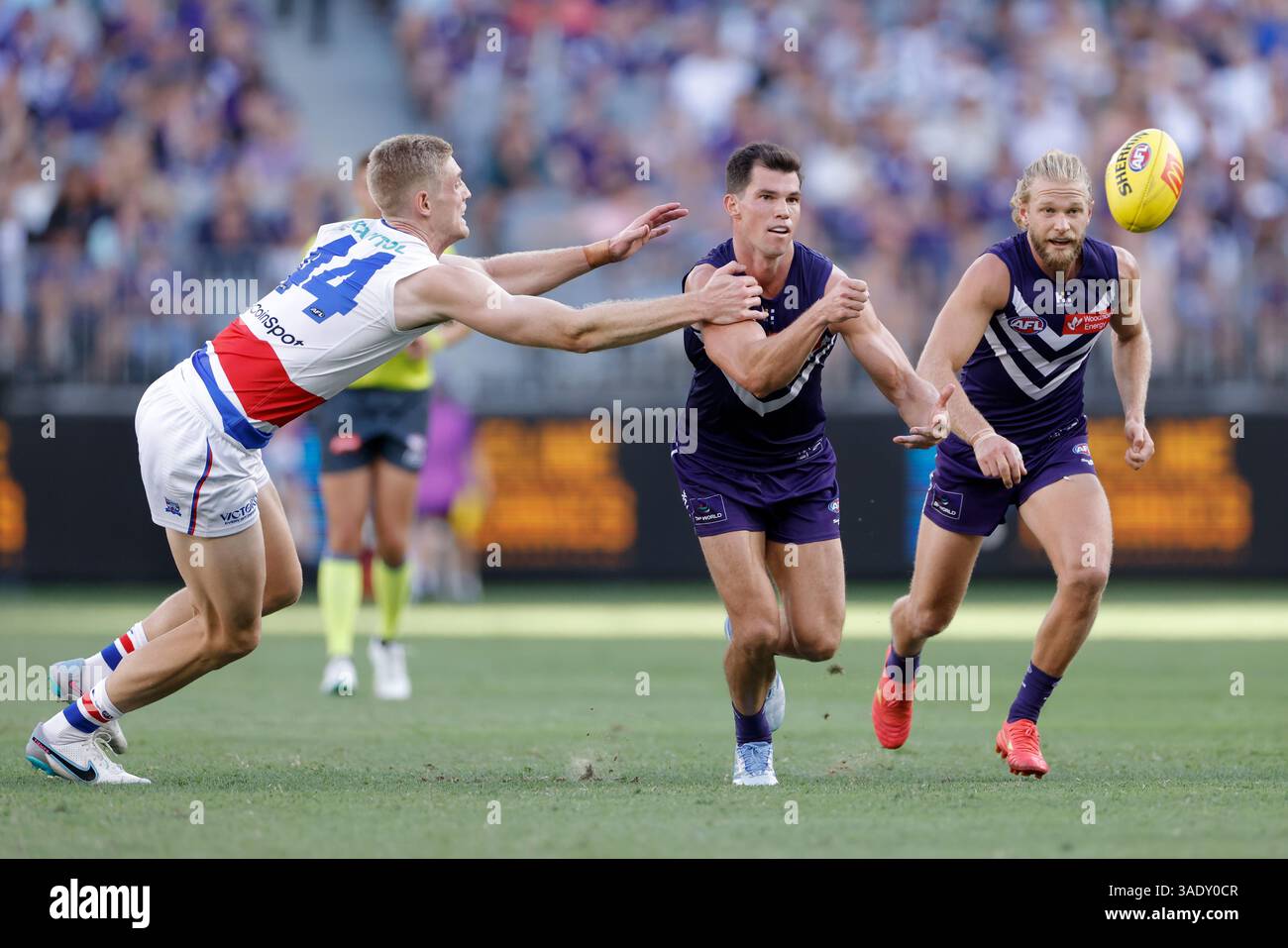 Perth, Australia. 06th Apr, 2025. Jaeger O'Meara of the Dockers ...