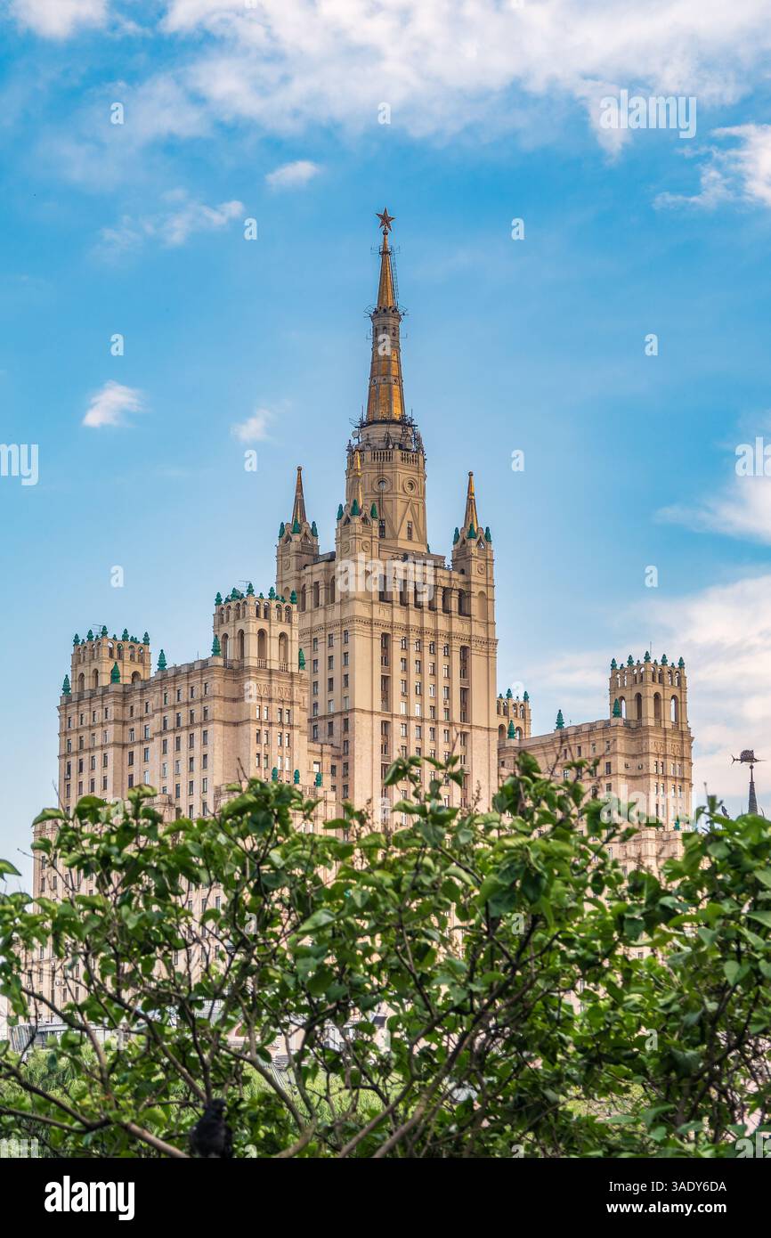 The view on the residential Stalinist high-rise building on Kudrinskaya ...