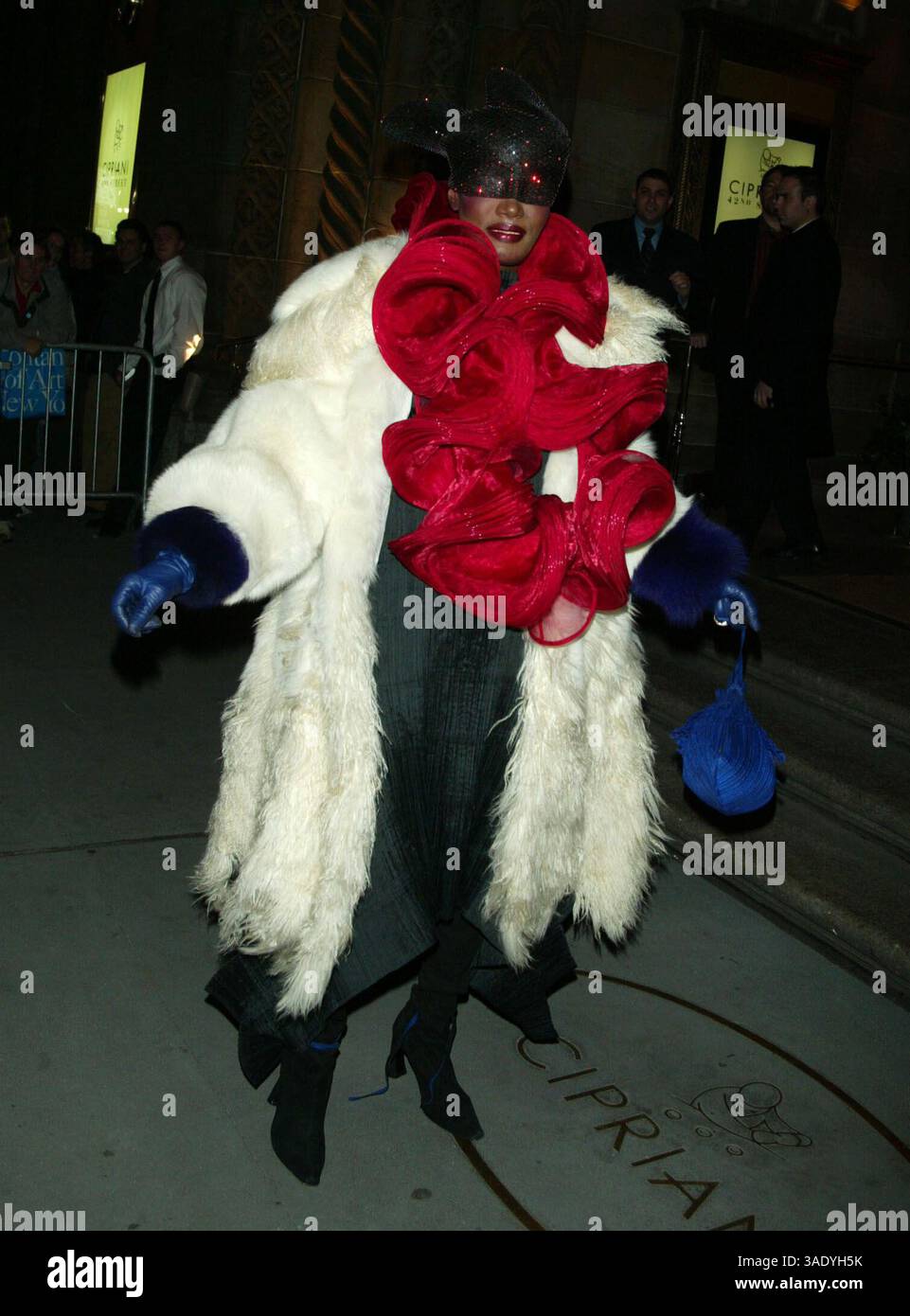 Issy miyake hi-res stock photography and images - Alamy