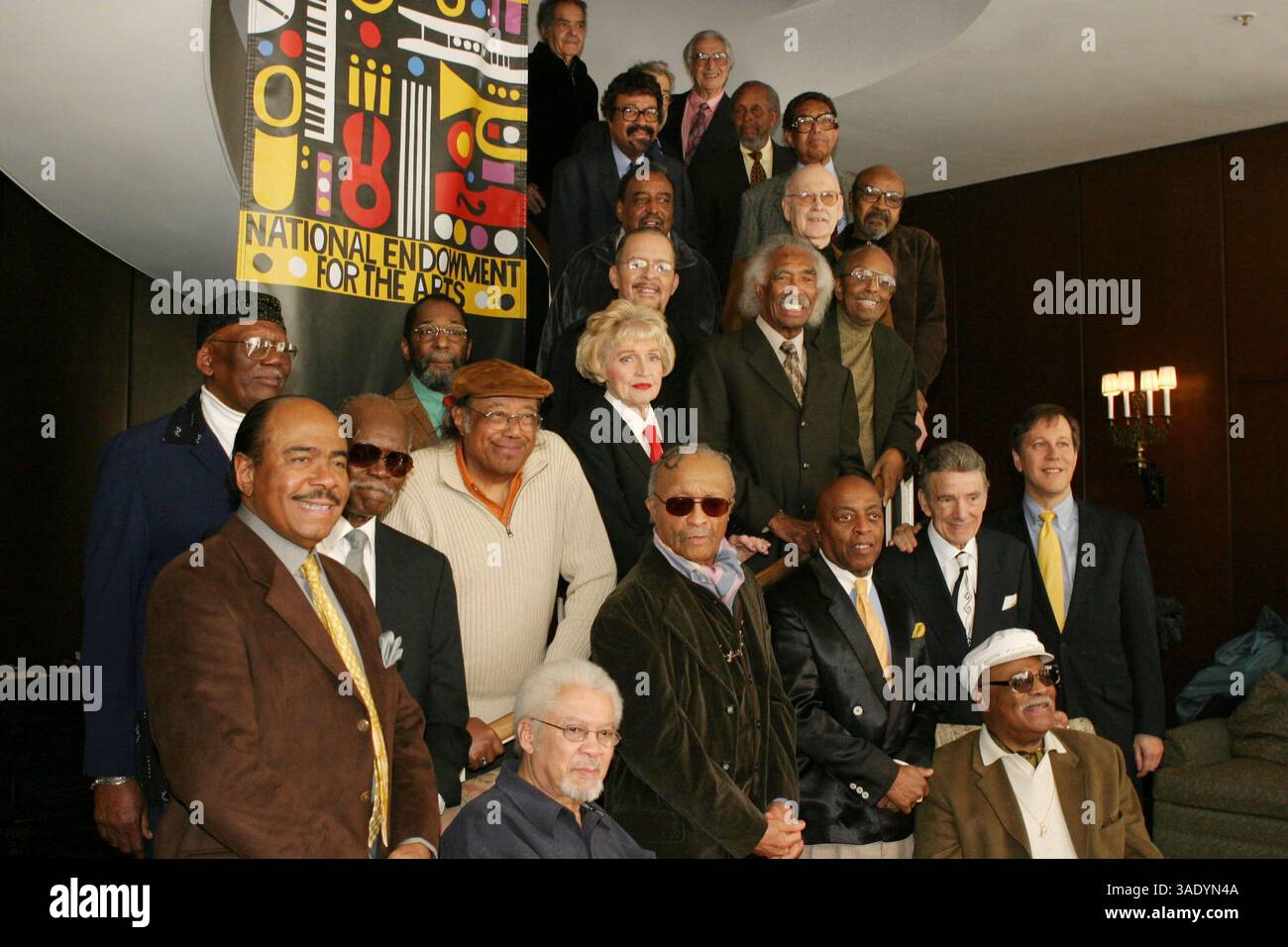 George jones and nancy jones hi-res stock photography and images - Alamy