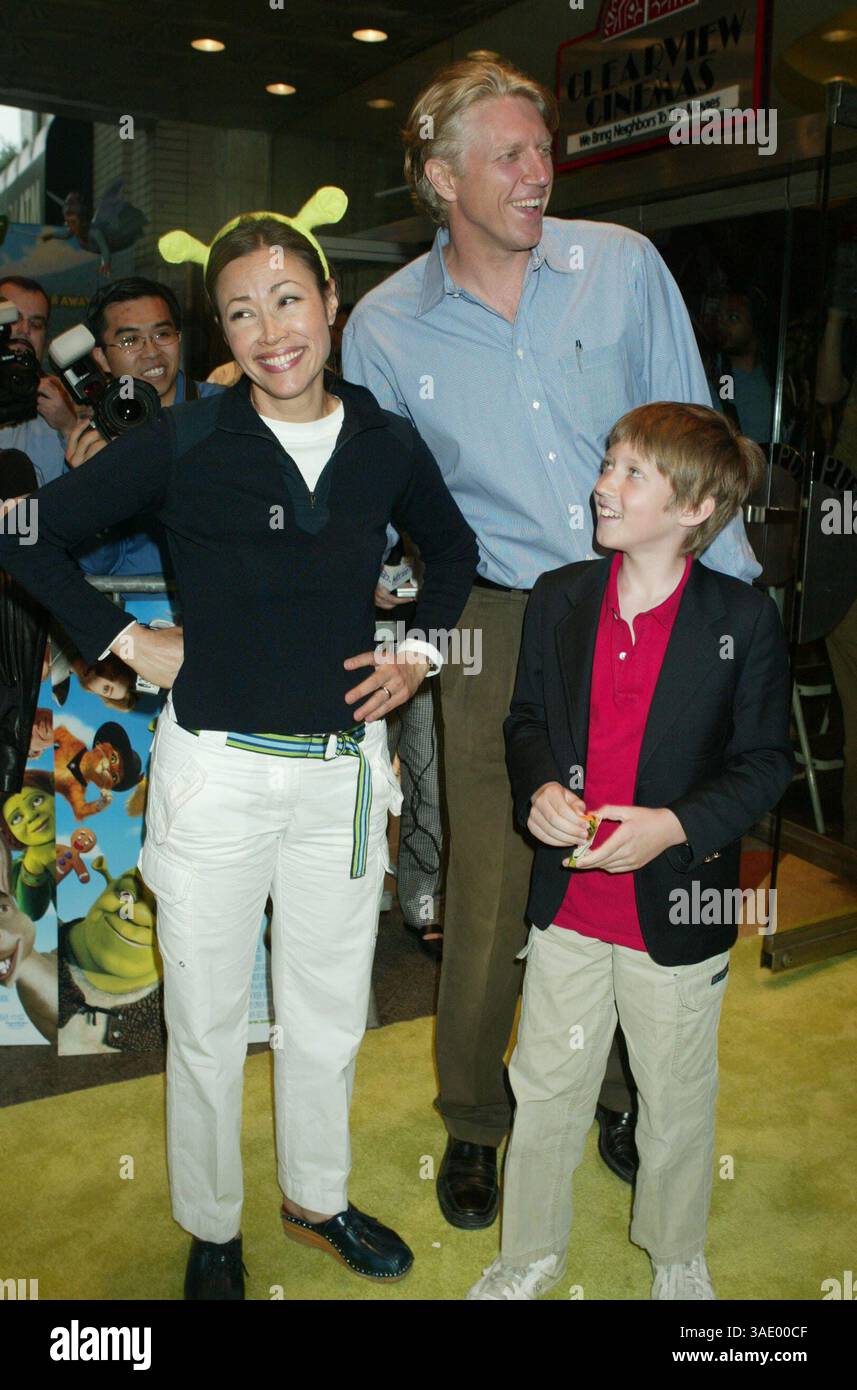 May 17, 2004; New York, NY, USA; 'Today' show co-host ANN CURRY & her ...