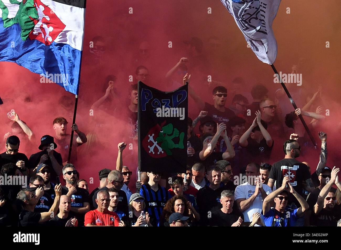 Pisa, Italy. 06th Apr, 2025. Fans of Pisa during AC Pisa vs Modena FC ...