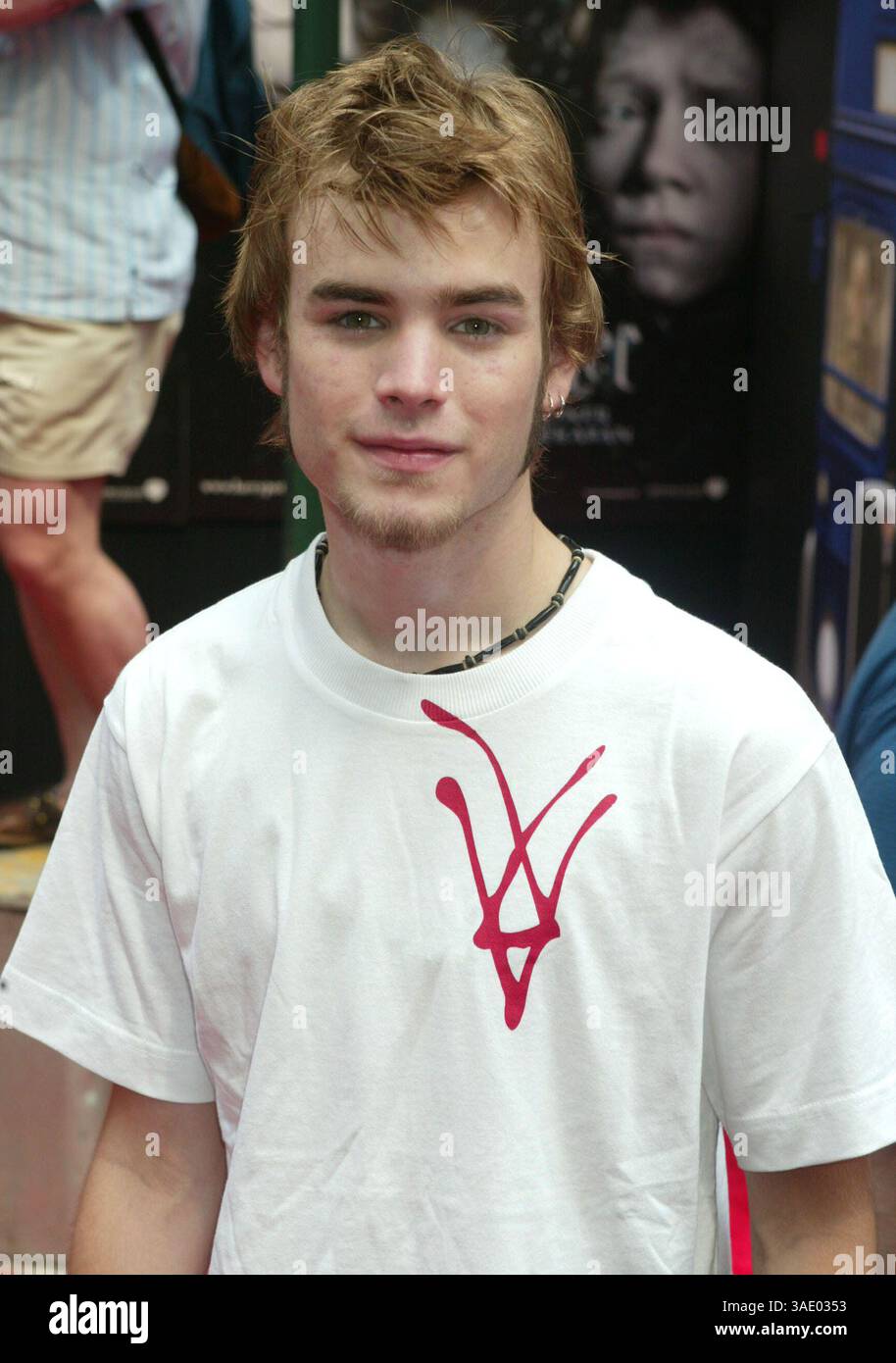 May 23, 2004; New York, NY, USA; Actor DAVID GALLAGHER at the world ...