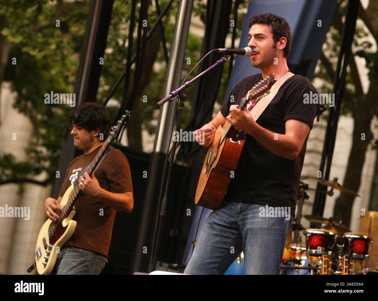 Jun 17, 2004; New York, NY, USA; Singer ARI HEST performs at the 'Sony ...