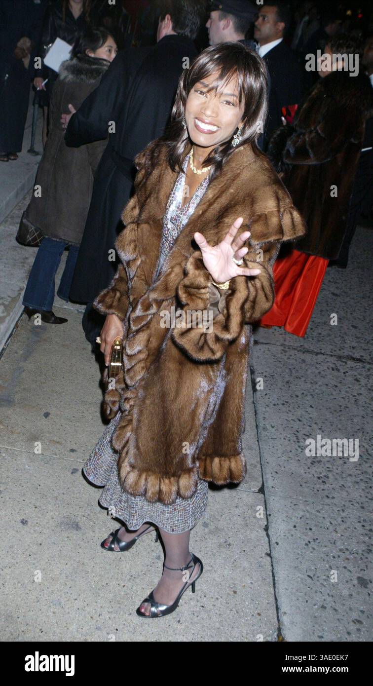 Nov 13, 2004; New York, NY, USA; Actress ANGELA BASSETT at the Star ...