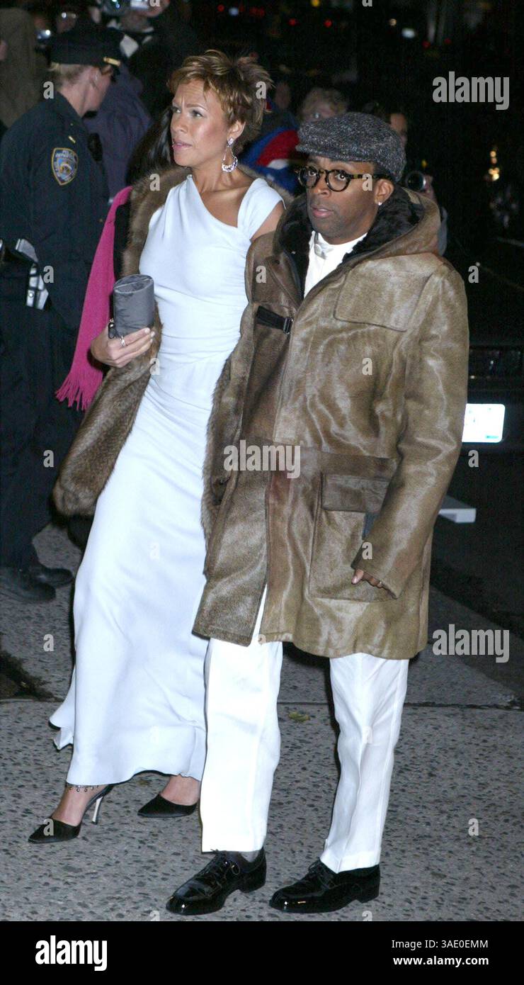 Nov 13, 2004; New York, NY, USA; Director SPIKE LEE & WIFE at the Star ...