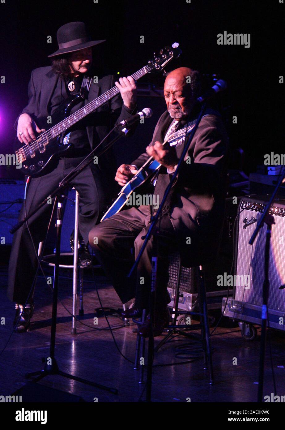 Robert lockwood jr hi-res stock photography and images - Alamy