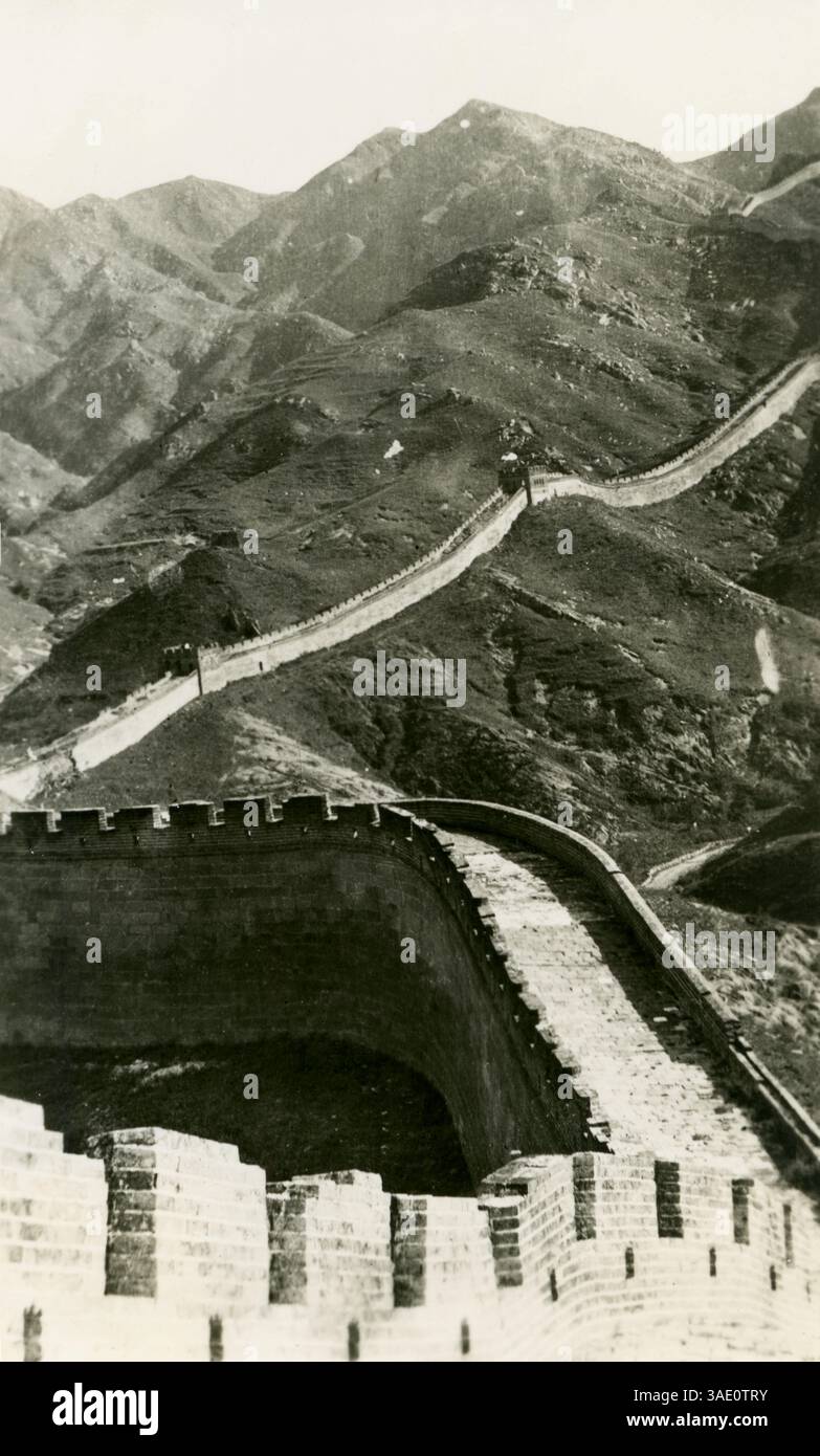 Majestic View of the Great Wall of China Winding Through Mountainous ...