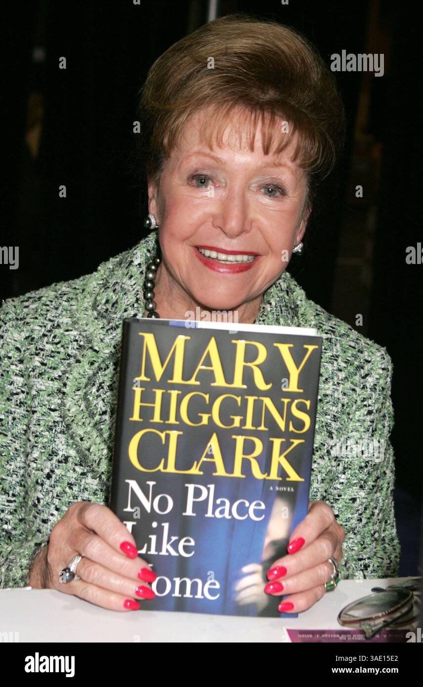 Nancy clark author hi-res stock photography and images - Alamy