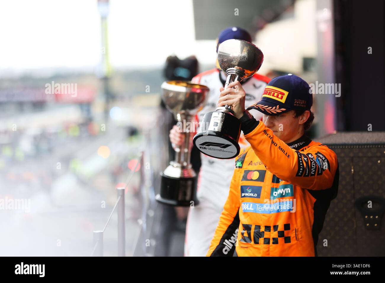 podium PIASTRI Oscar (aus), McLaren F1 Team MCL39, portrait during the Formula 1 Lenovo Japanese ...