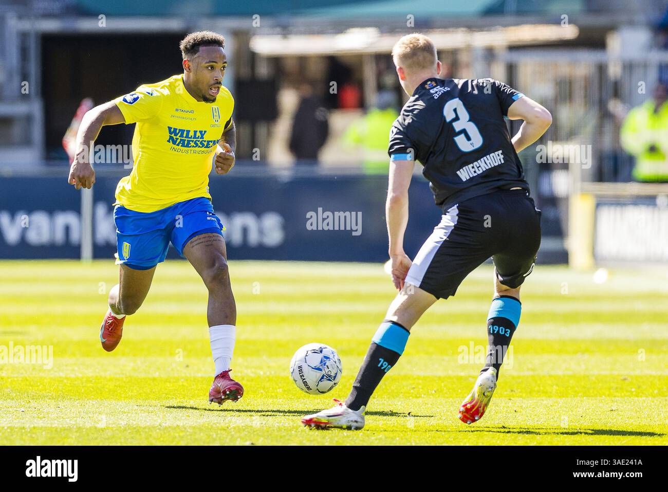 Waalwijk, Netherlands. 06th Apr, 2025. WAALWIJK, 06-04-2025. Mandemakers stadium, season 2024/ ...
