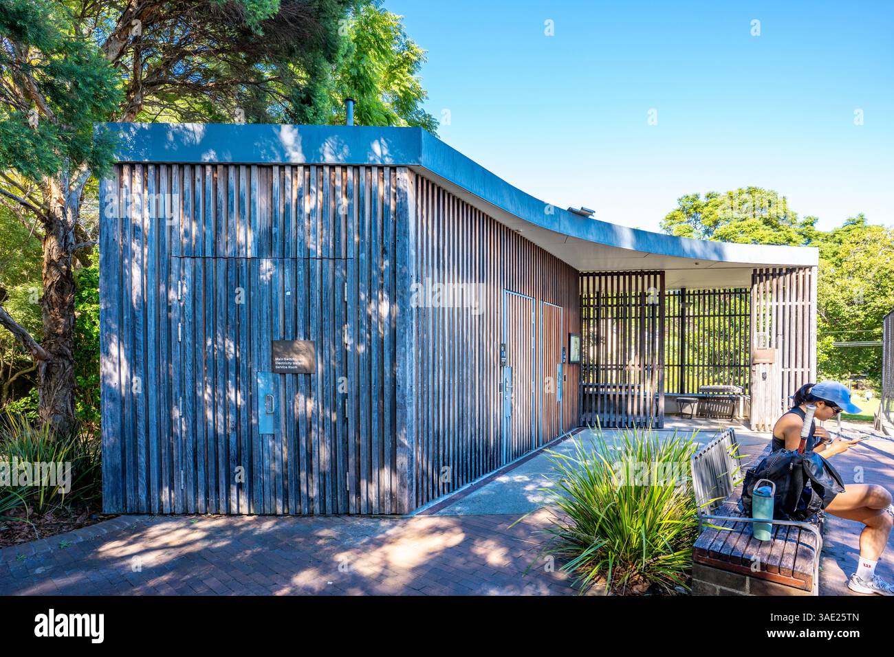 St James Park Amenities (change room & toilets) building in Glebe ...