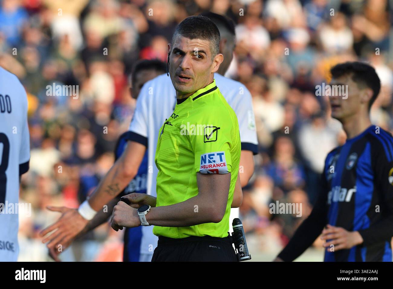 Pisa, Italy. 06th Apr, 2025. The referee Mario Perri during AC Pisa vs ...