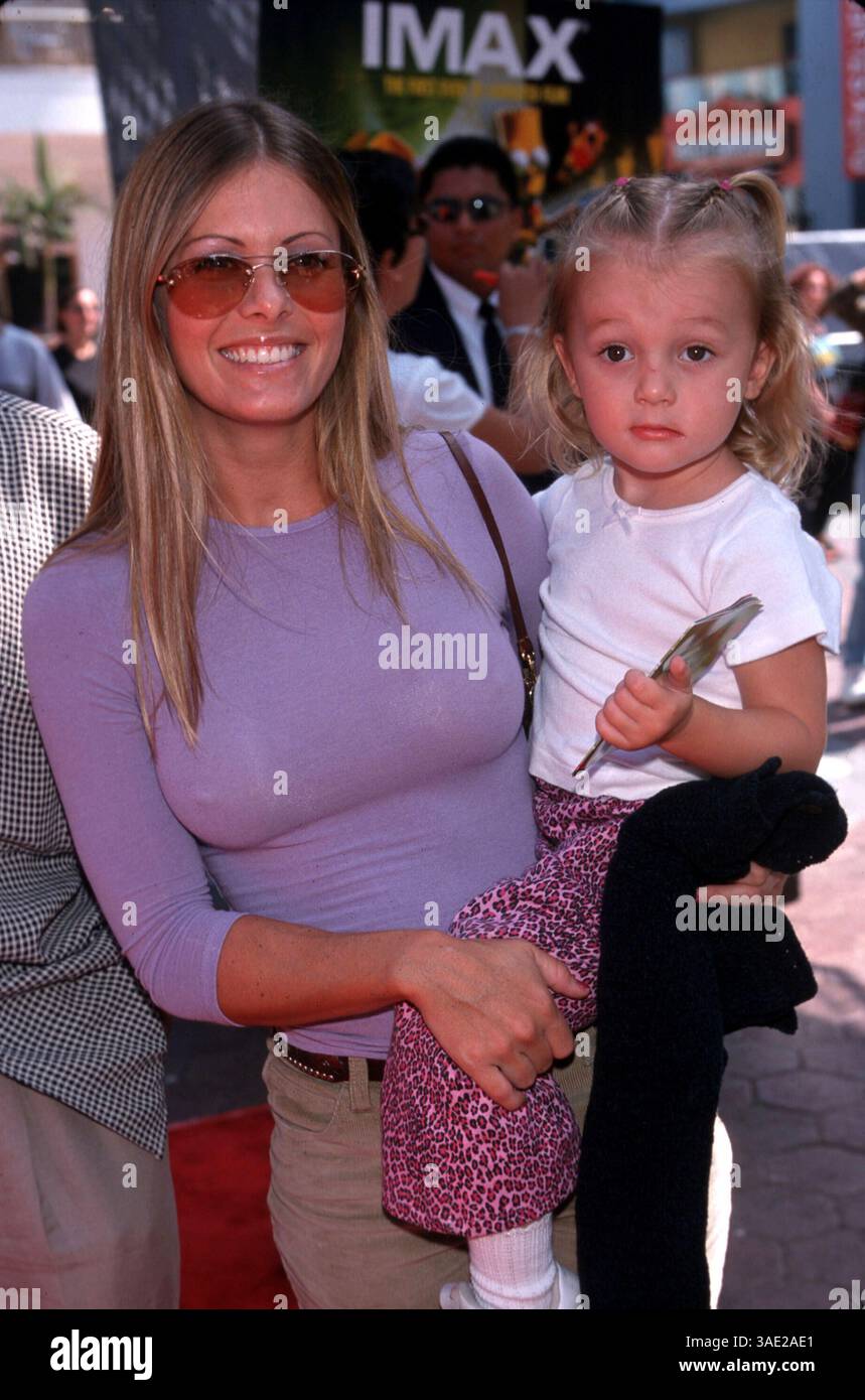 Nicole eggert hi-res stock photography and images - Alamy