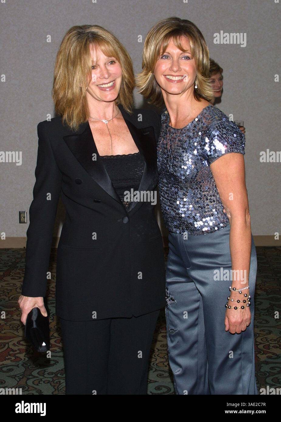 Feb 16, 2001; Los Angeles, CA, USA; Actor OLIVIA NEWTON JOHN & sister ...