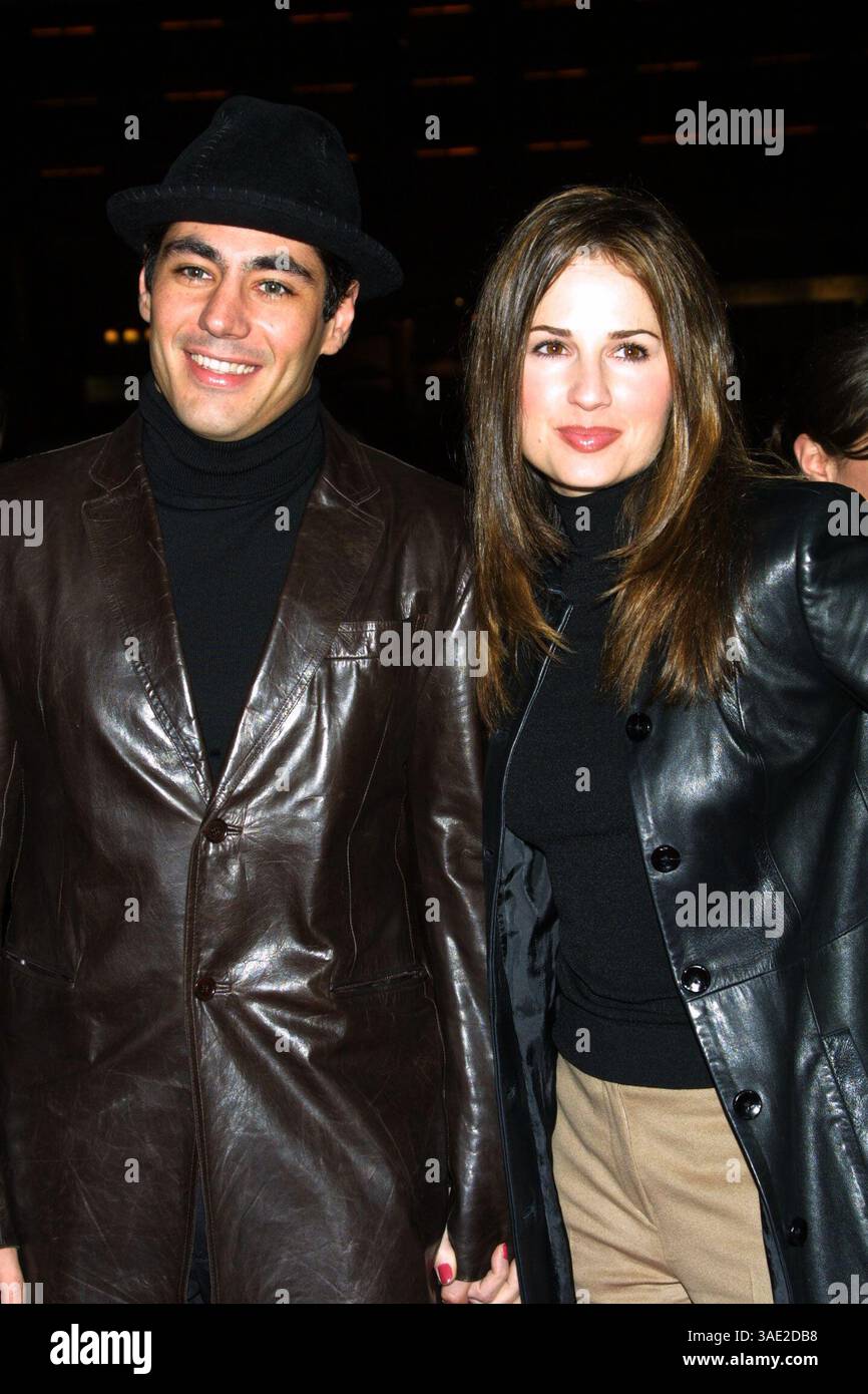 Feb 26, 2001; Los Angeles, CA, USA; Actors DANNY NUCCI & PAULA MARSHALL ...