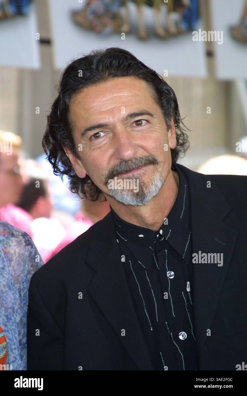 Jun 03, 2001; Hollywood, CA, USA; Actor DON NOVELLO @ the premiere of ...