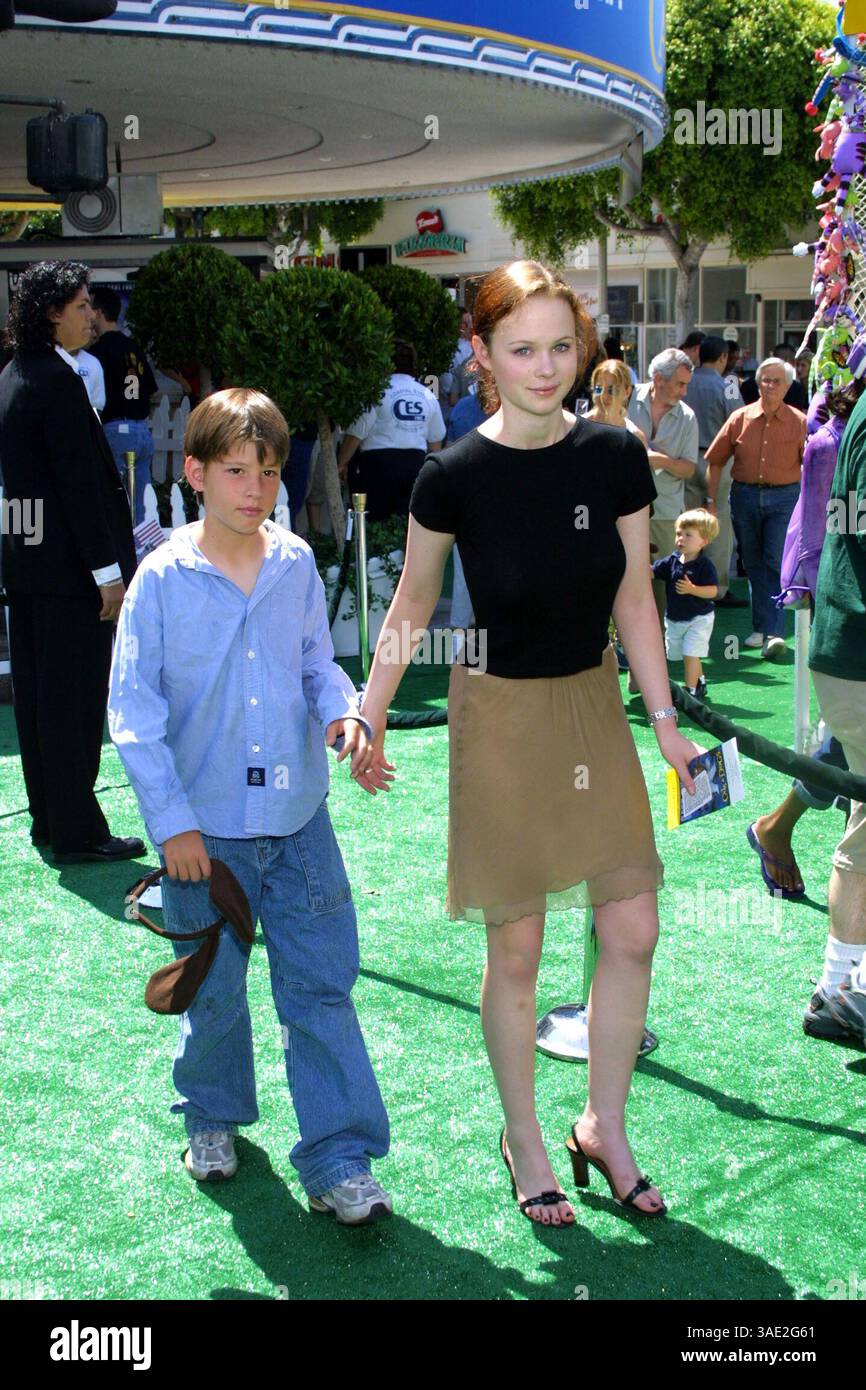 Jun 23, 2001; Westwood, CA, USA; Actor THORA BIRCH & brother BLAIZE ...