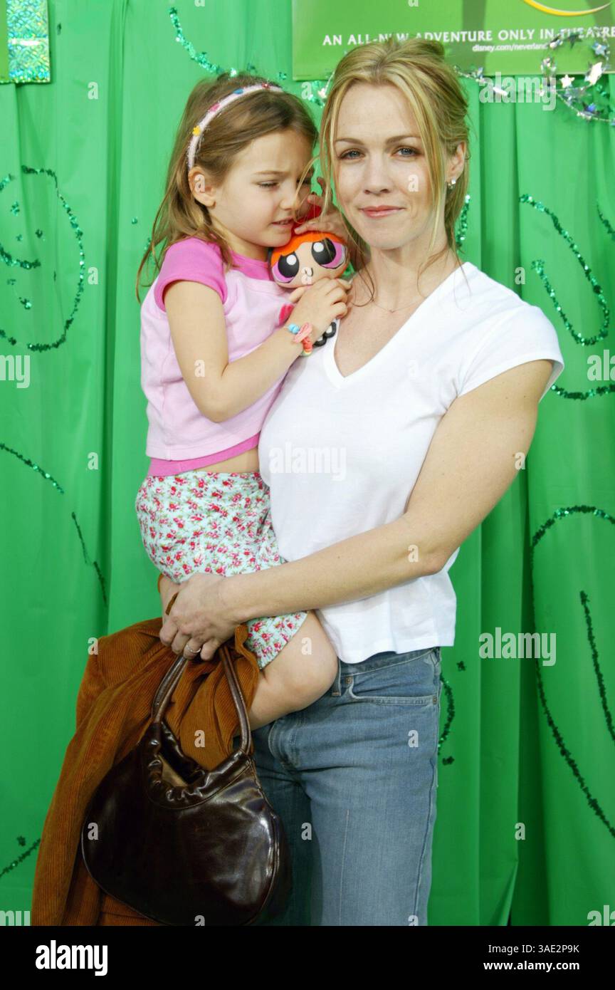 Feb 10, 2002; Hollywood, CA, USA; Actress JENNIE GARTH & Daughter LUCA ...
