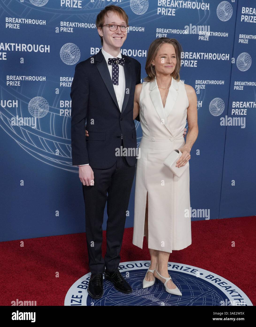 Los Angeles, USA. 05th Apr, 2025. (L-R) Kit Bernard Foster and Jodie ...