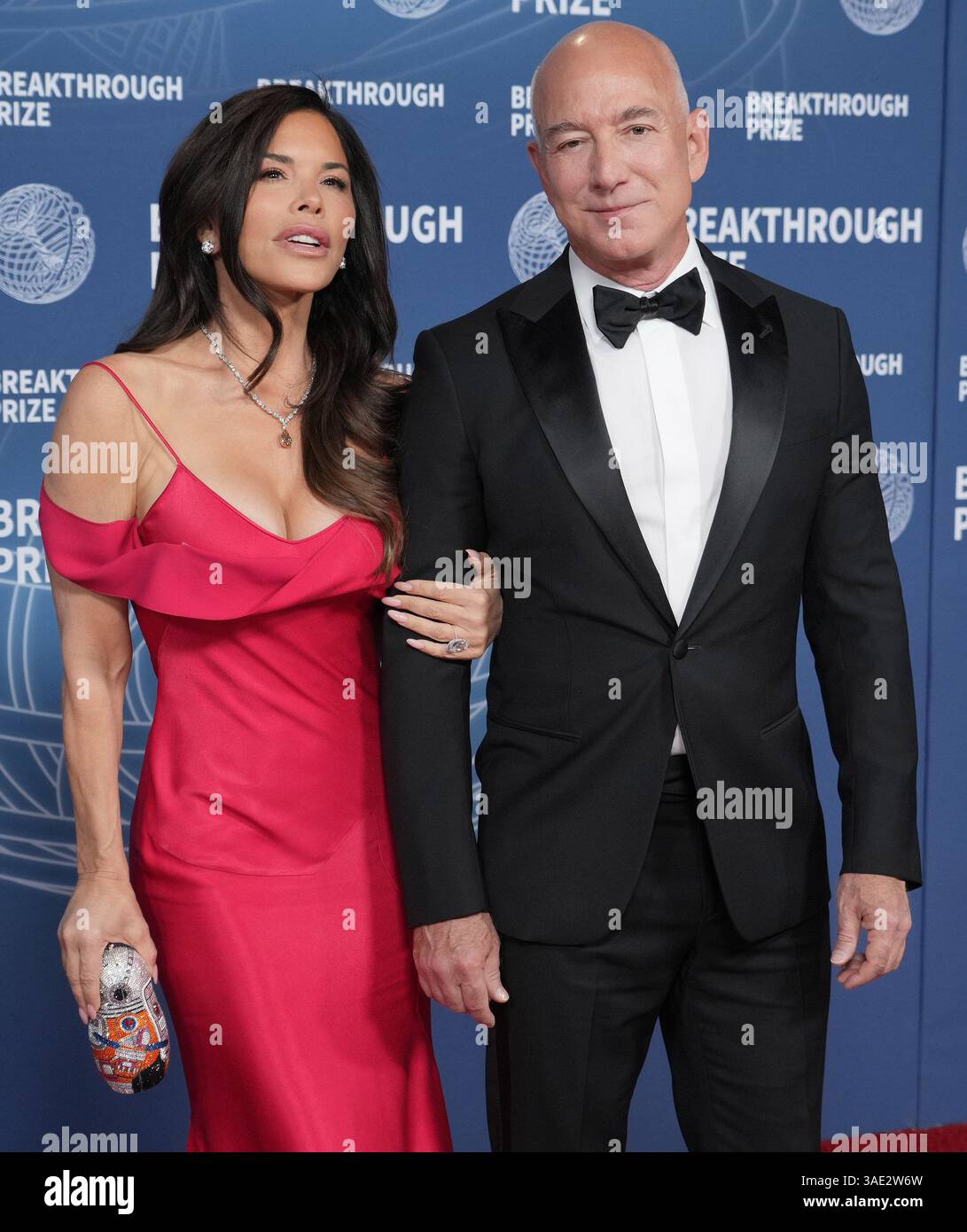 Los Angeles, USA. 05th Apr, 2025. (L-R) Lauren Sanchez and Jeff Bezos ...