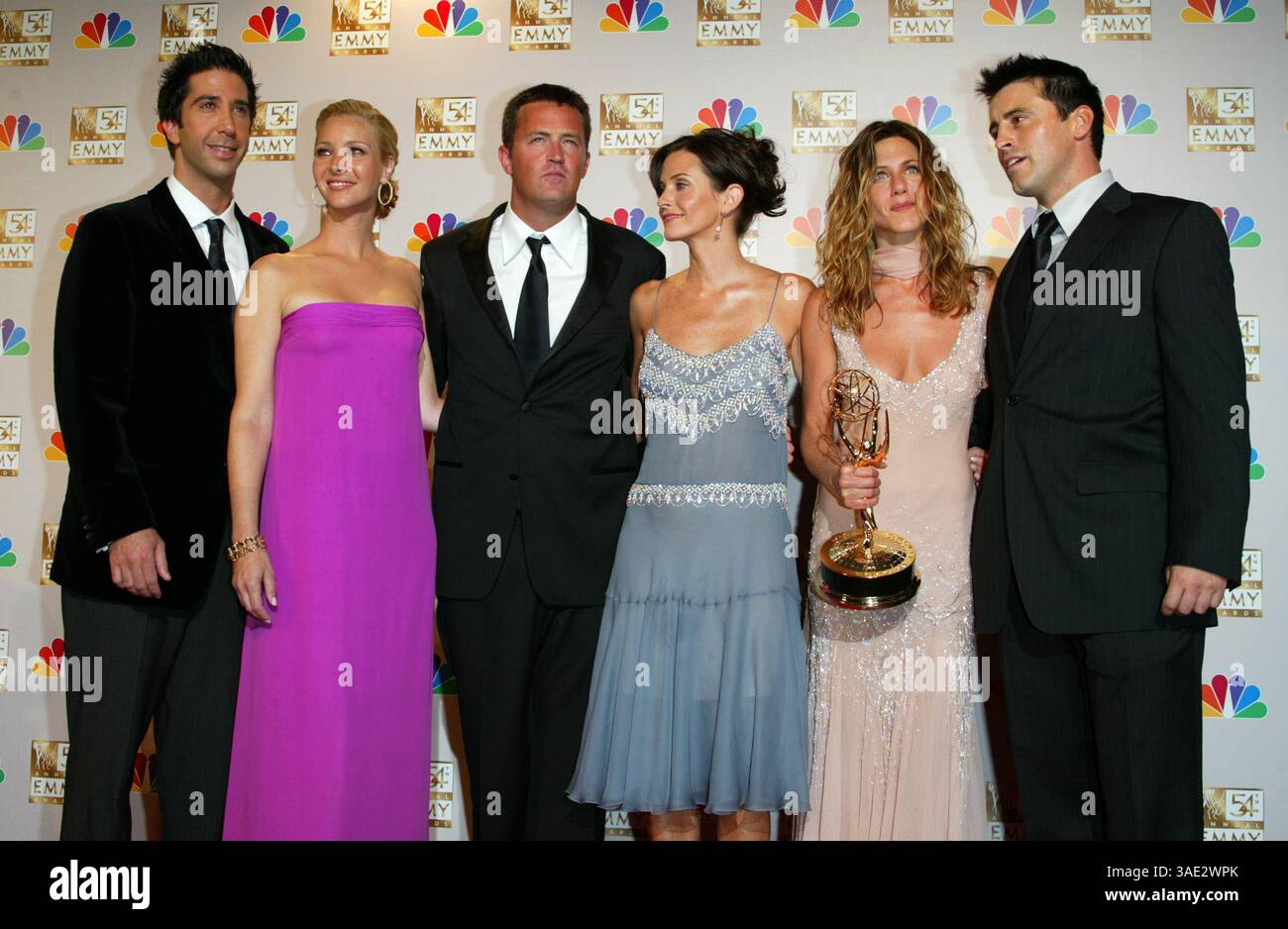 Sep 22, 2002; Los Angeles, CA, USA; Cast of FRIENDS at the 54th Annual ...