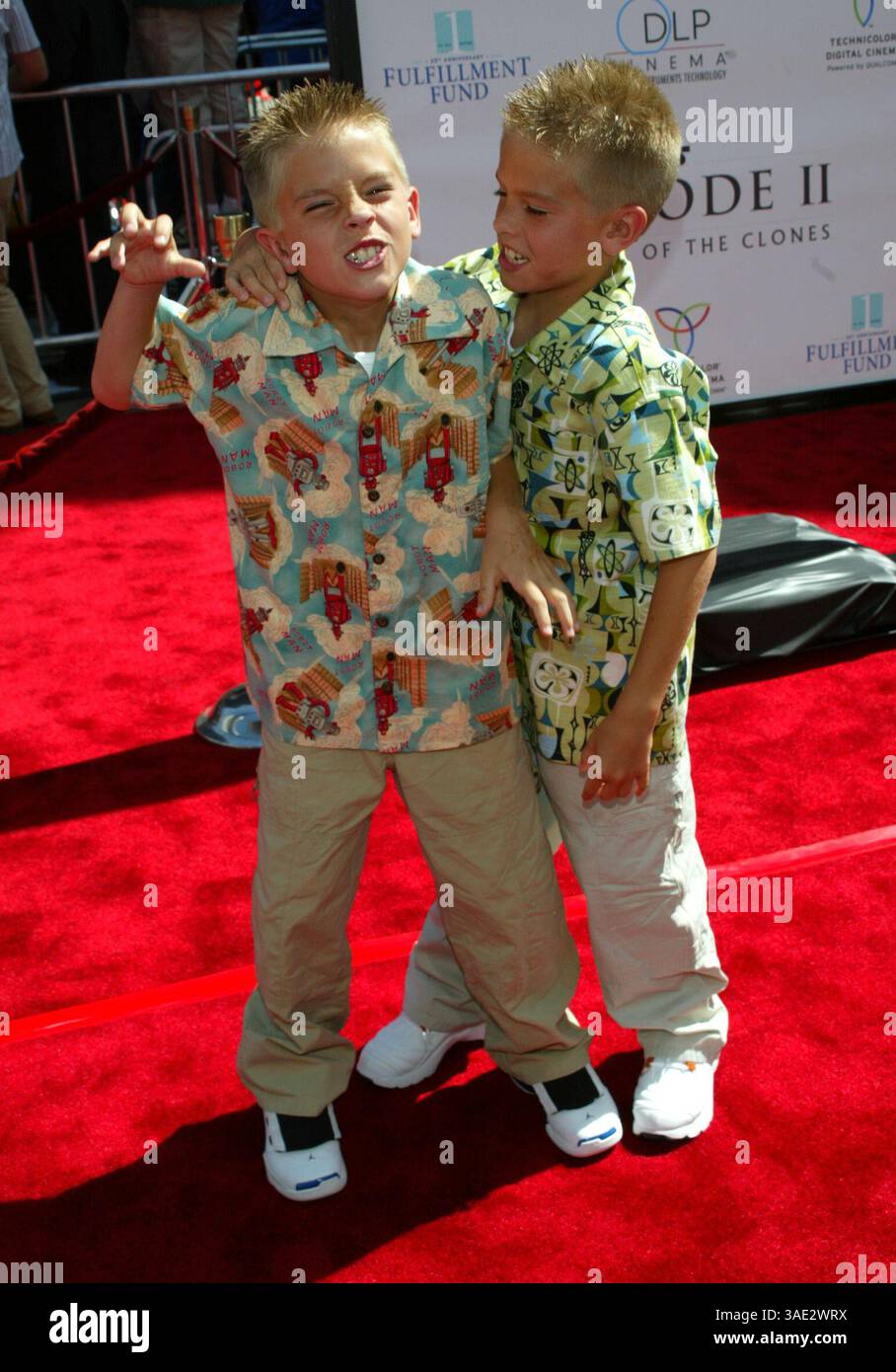 May 12, 2002; Hollywood, CA, USA; Twins DYLAN & COLE SPROUSE @ 'Star ...