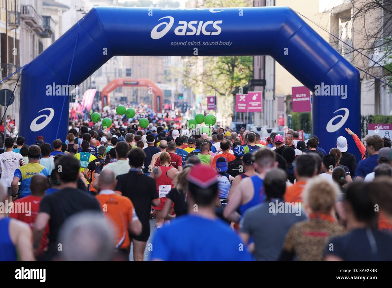 Milano Marathon 2025 , Milano, 06 April 2025 . (Photo by Gian Mattia D ...