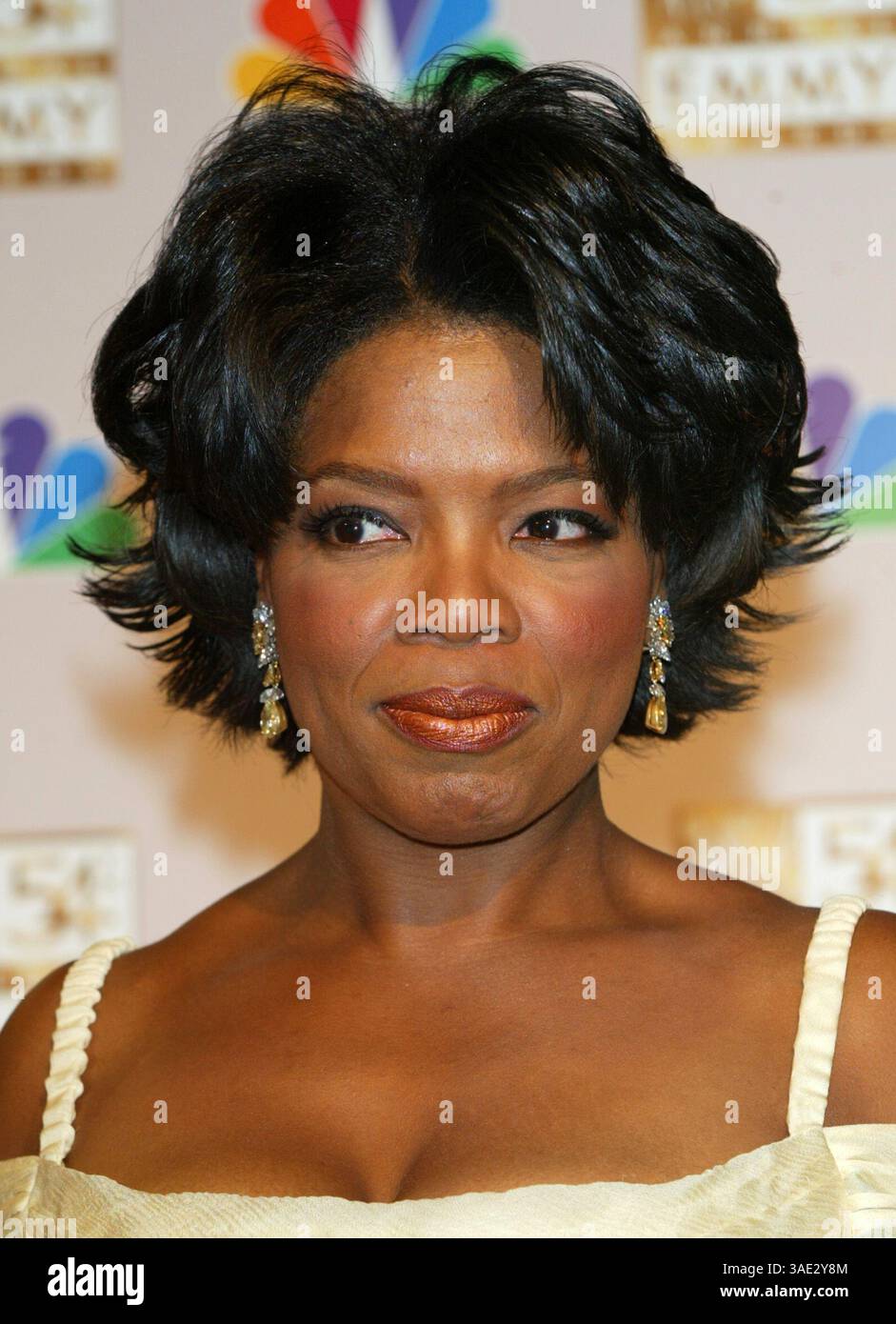Sep 22, 2002; Los Angeles, CA, USA; Humanitarian OPRAH WINFREY at the ...