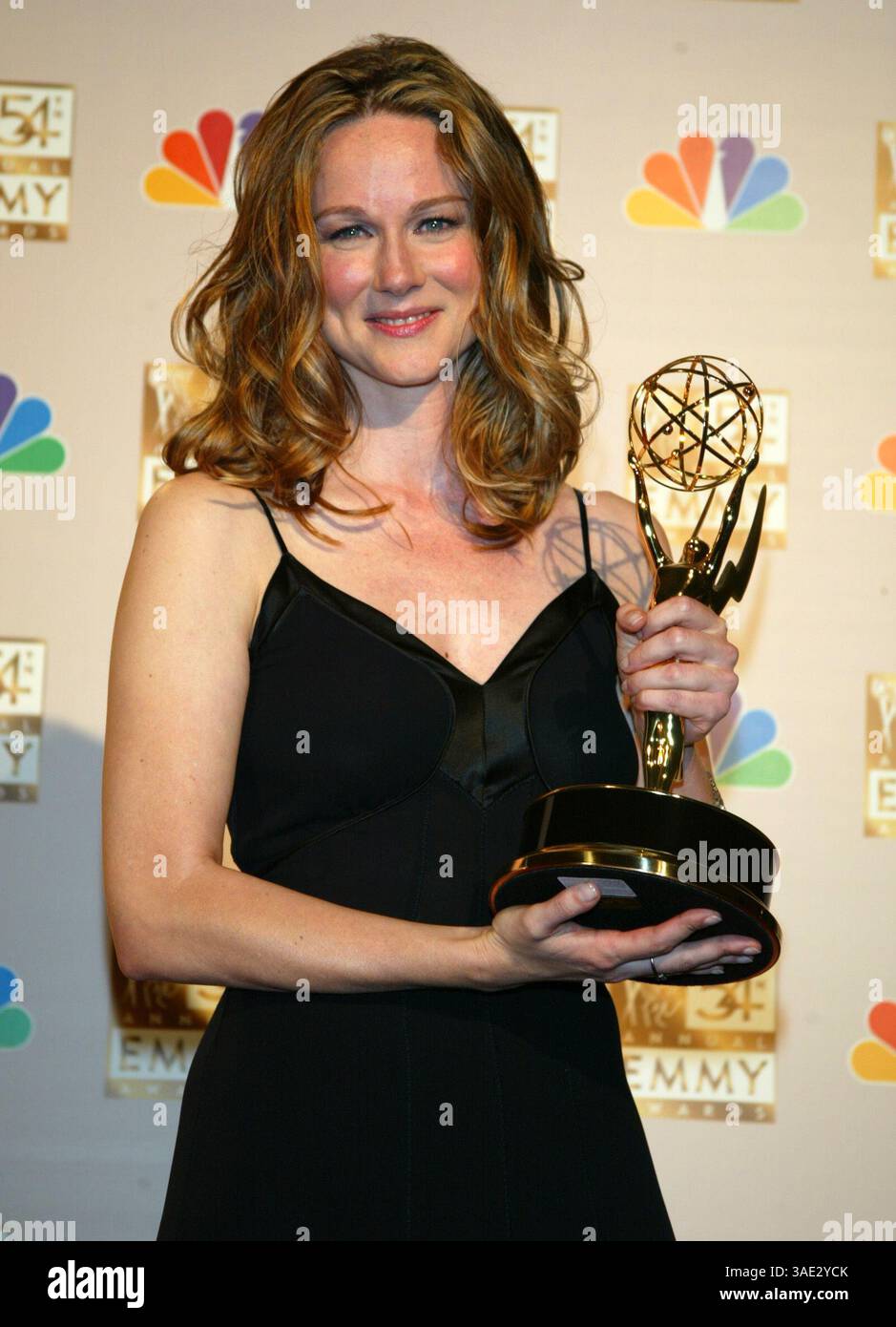 Sep 22, 2002; Los Angeles, CA, USA; Actress LAURA LINNEY at the 54th ...