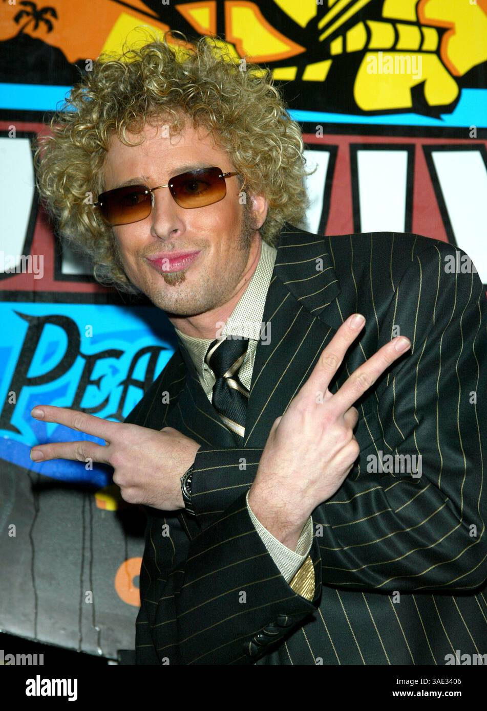 Cbs survivor contestant hi-res stock photography and images - Alamy