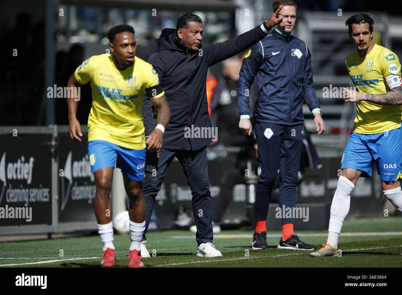 WAALWIJK - (l-r) Juan Familia-Castillo of RKC Waalwijk, RKC Waalwijk ...
