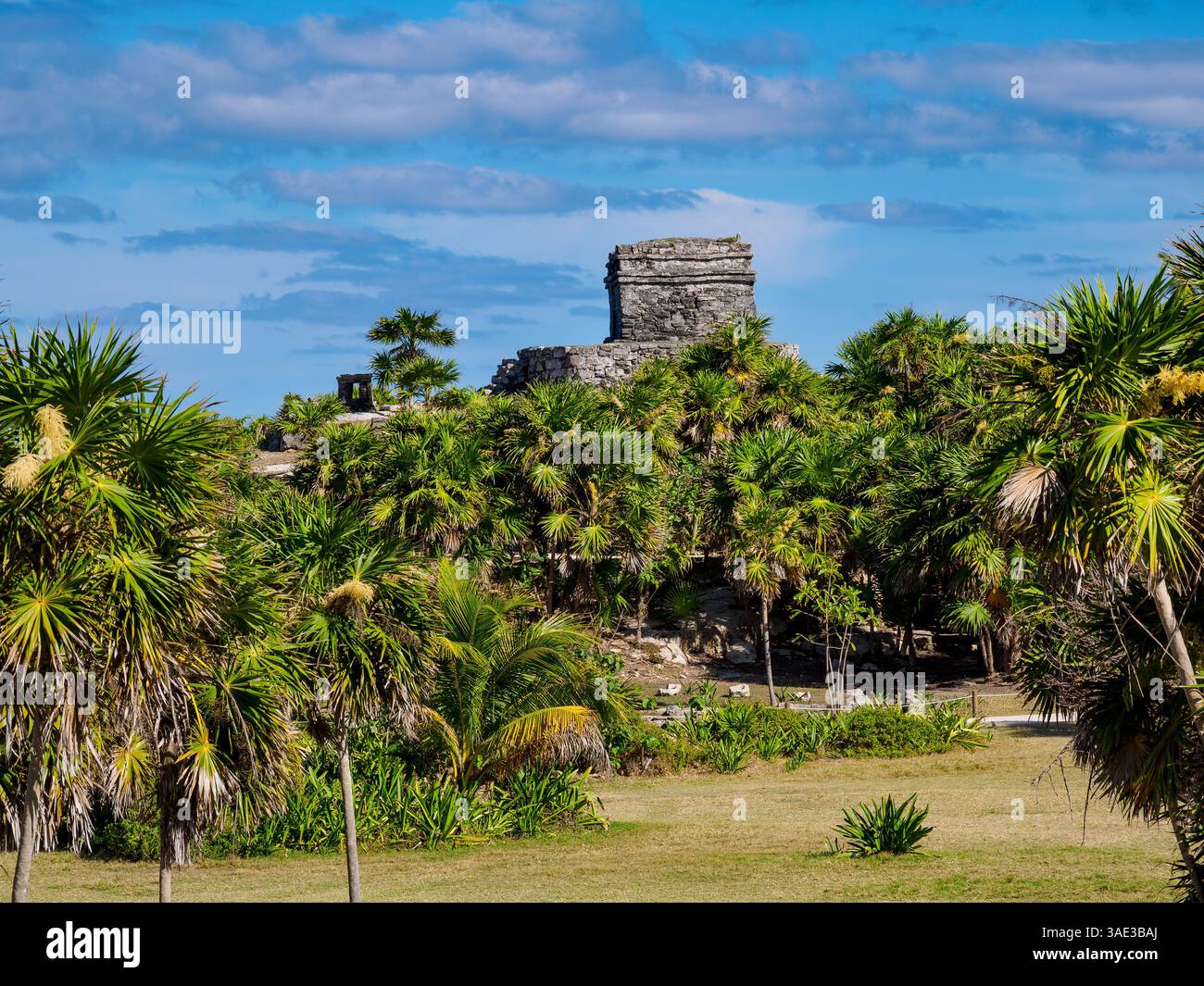 View towards the Temple of the God of Wind, Tulum Archeological Site ...