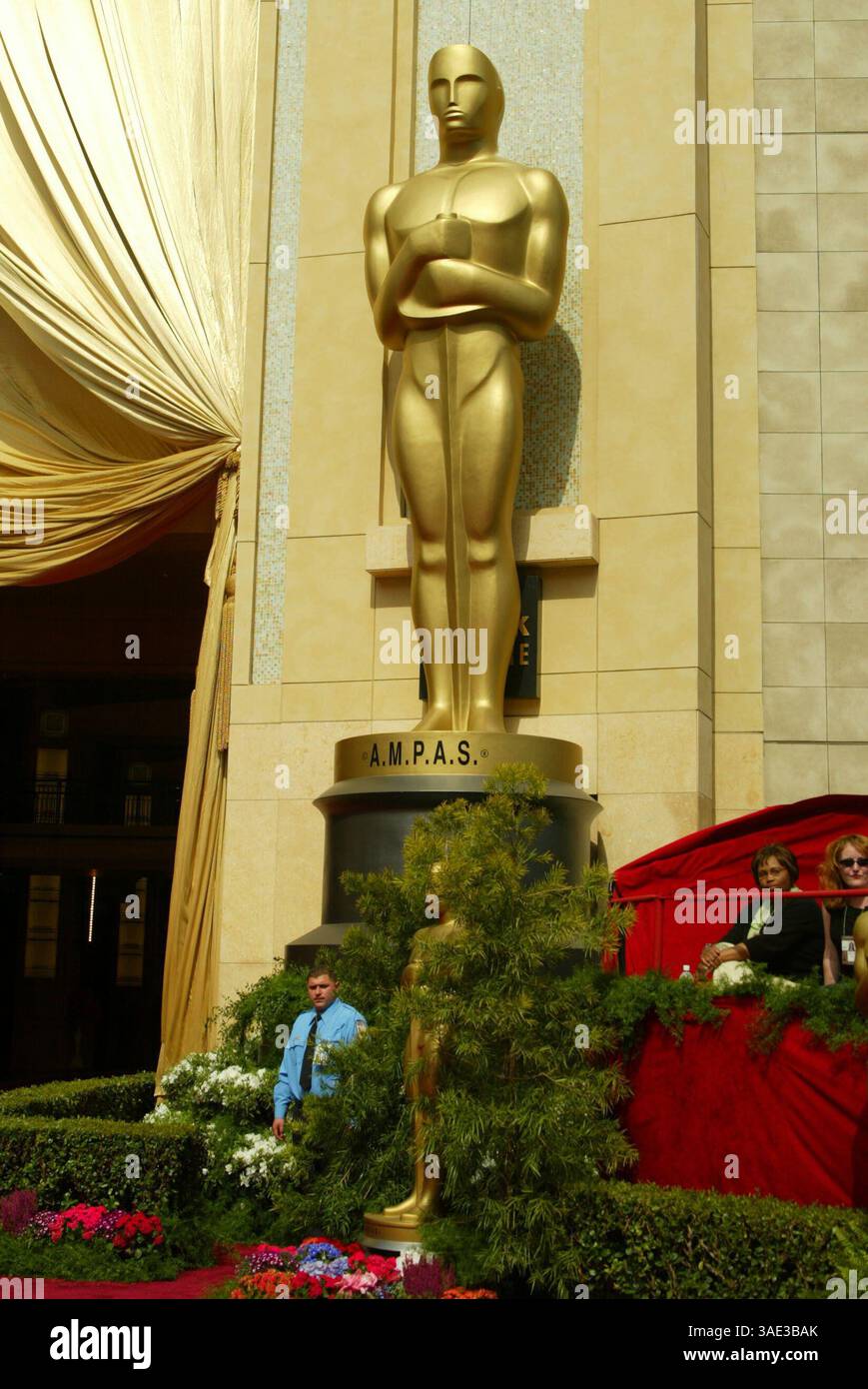 Feb 29, 2004; Hollywood, CA, USA; OSCAR 2004: On the red carpet at the ...