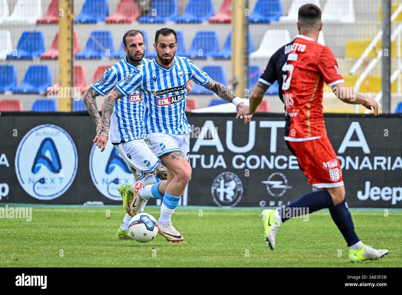Sassari, Italy. 06th Apr, 2025. Vittorio Parigini of SPAL during Torres ...