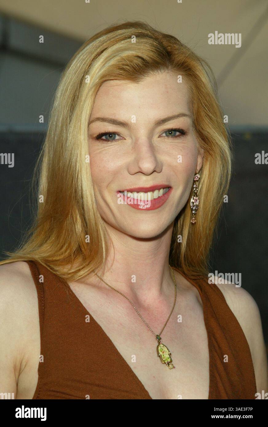 Apr 27, 2004; Glendale, California, USA; Actress STEPHANIE NIZNIK at ...