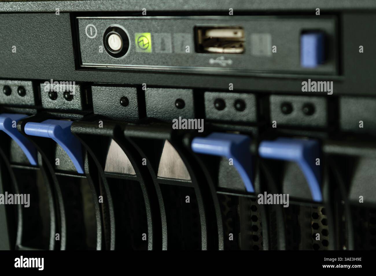 Computer Server and raid storage in datacenter Stock Photo - Alamy