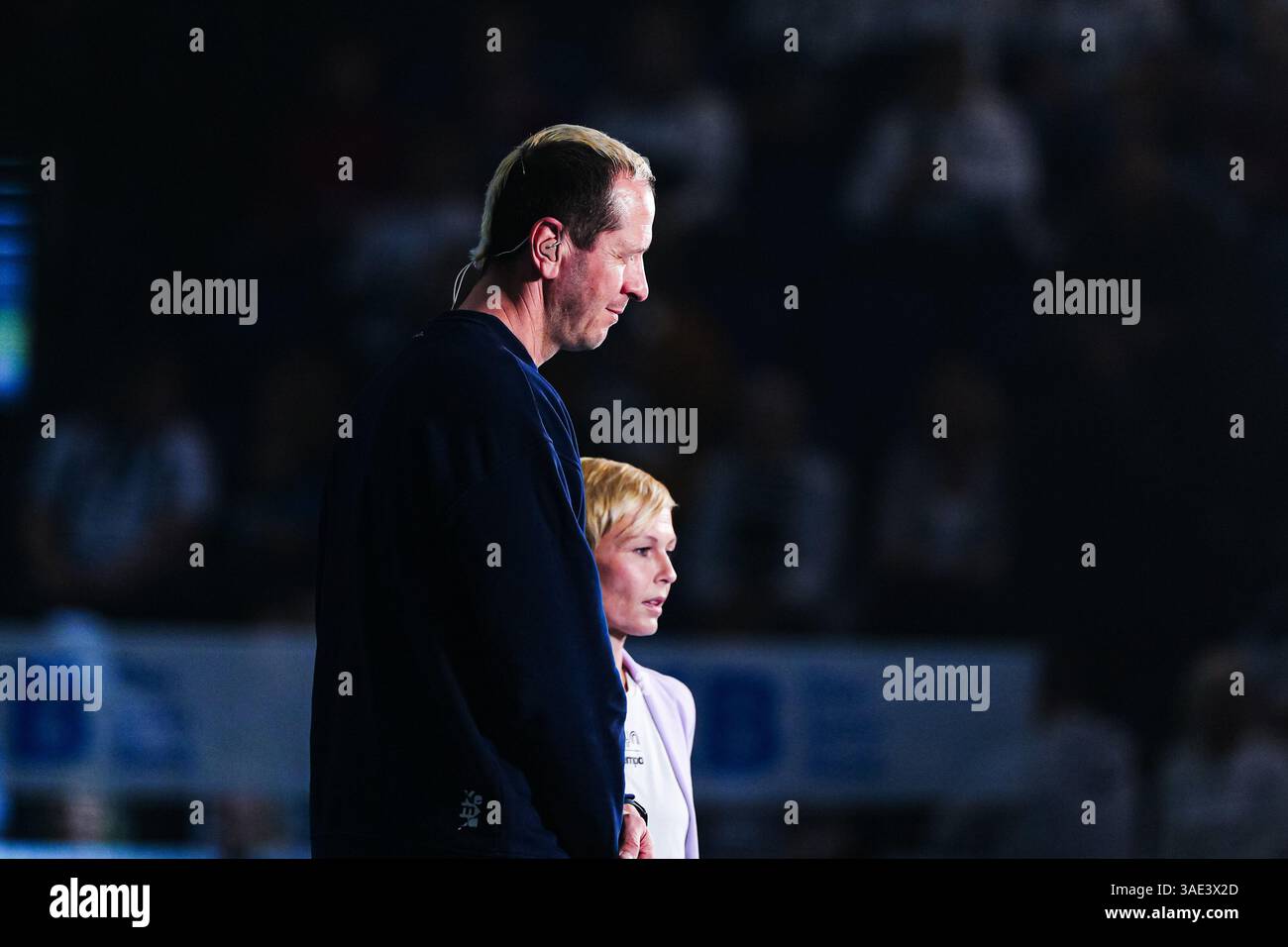 Kiel, Deutschland. 05th Apr, 2025. Dyn-Experte Pascal "Pommes" Hens GER, THW Kiel vs. VfL ...