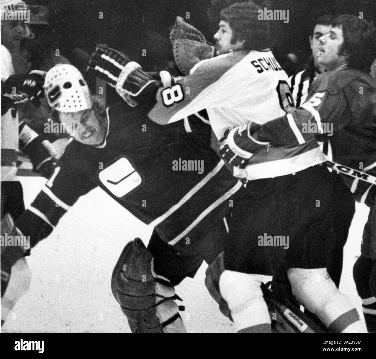 Mar 29, 1975 - Philadelphia, Pennsylvania, USA - Philadelphia Flyers ...
