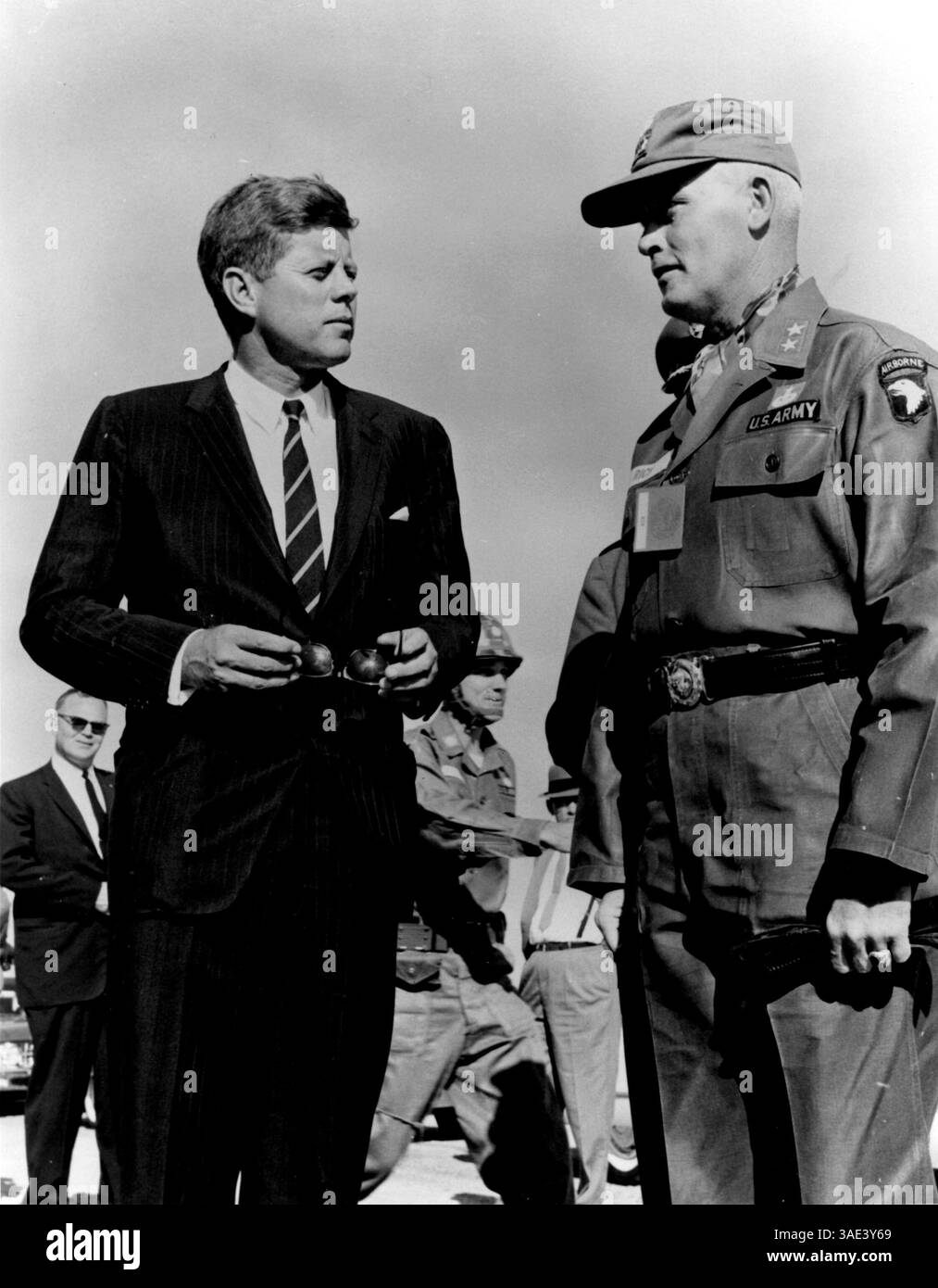 Major general rich hi-res stock photography and images - Alamy