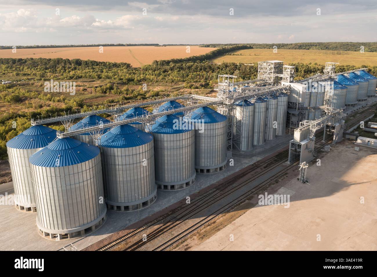 Aerial view of modern grain silos and industrial grain elevator ...